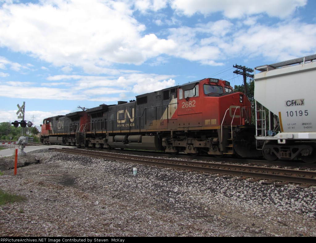 CN 2682